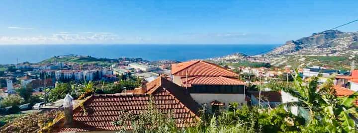 Casa Rosada - Peaceful Ocean-view Retreat, Funchal - Funchal
