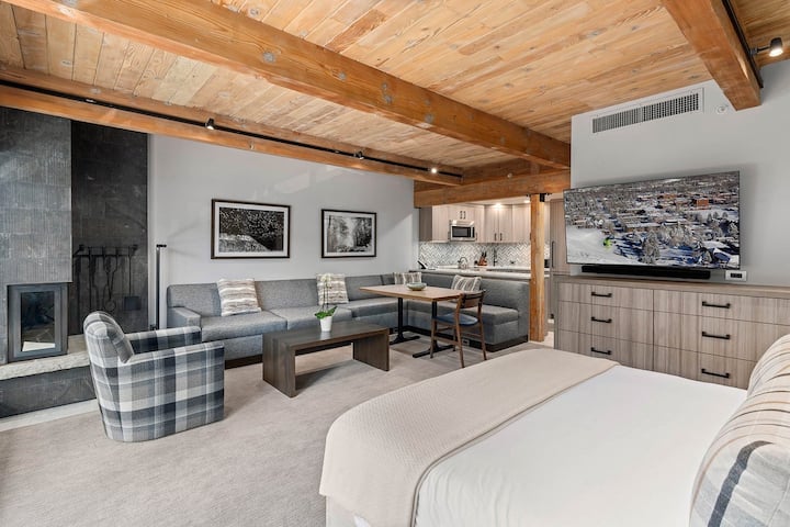 Studio Suite, Downtown Aspen! - Aspen, CO
