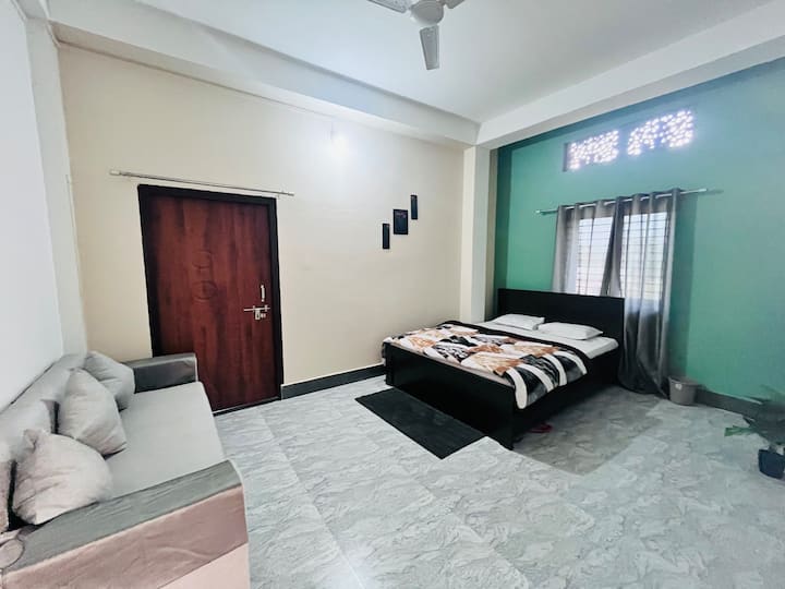 The Perfect Stay. A Cozy Homestay For Everyone. - Jorhat