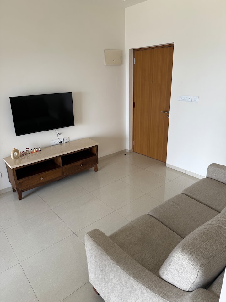 Skyline Height | 9th Floor Luxury 2bhk - Gandhinagar