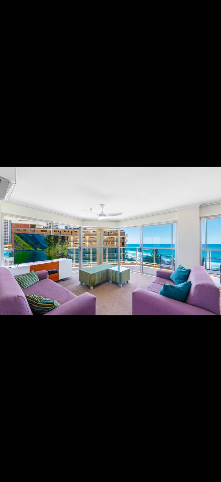 Surfers Paradise Oceanfront Gem - Long Stay - Gold Coast