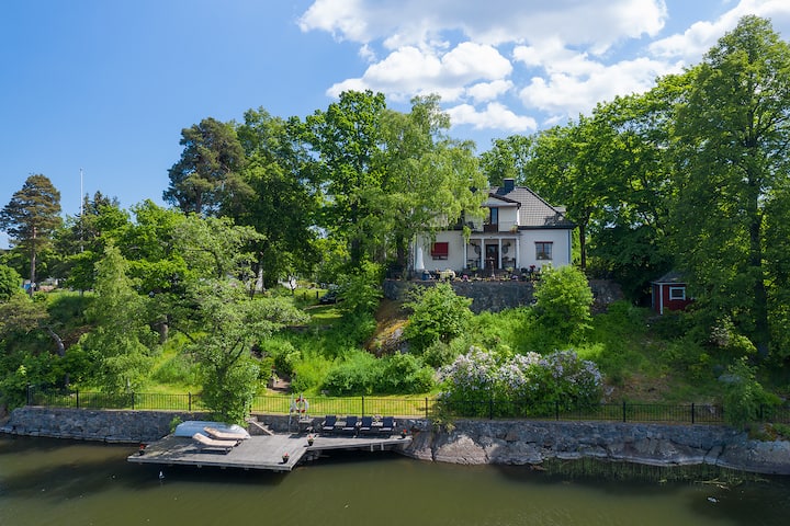 Stockholm Lakeside Villa W/ Private Jetty & Sauna - Stockholm