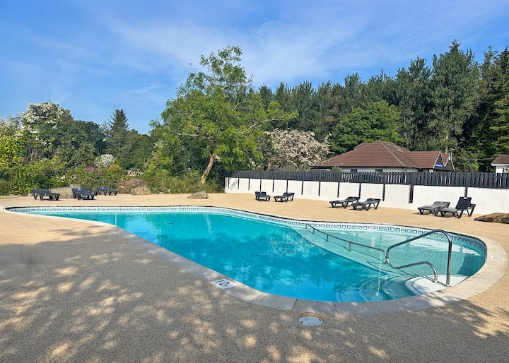 Standard 3 Bedroom Sleeps 8 - Hayle