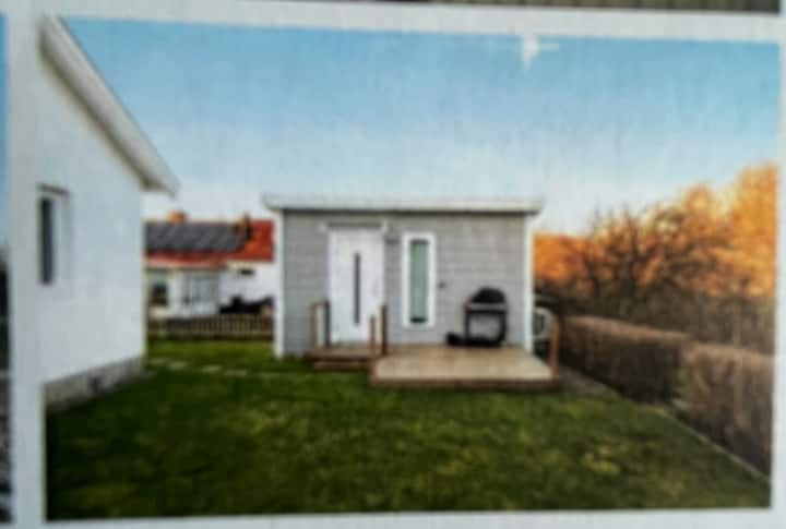 Liten Modern Stuga På Västkusten. - Öckerö