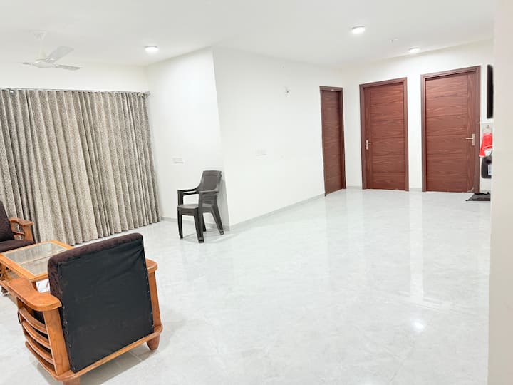 Pashmina Apartment - Ahmedabad