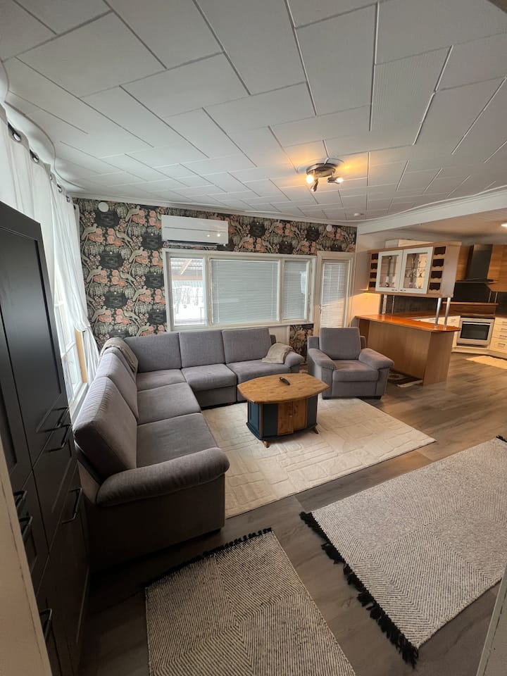 Omakotitalo Pihasaunalla Haminan Keskustassa - Kotka