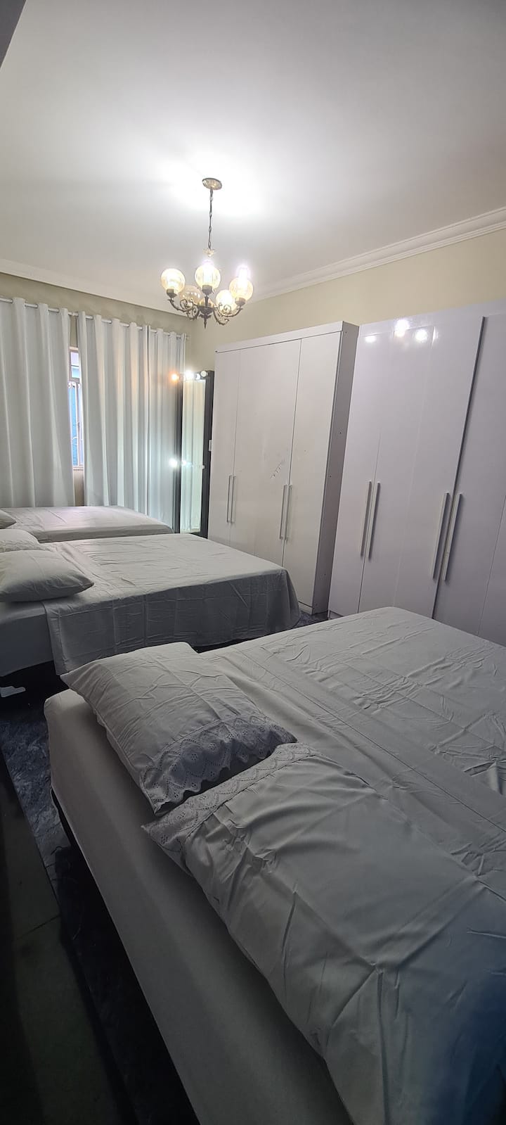 2 Casas Espaçosas Com Espaço Para Churrasco. - Belo Horizonte