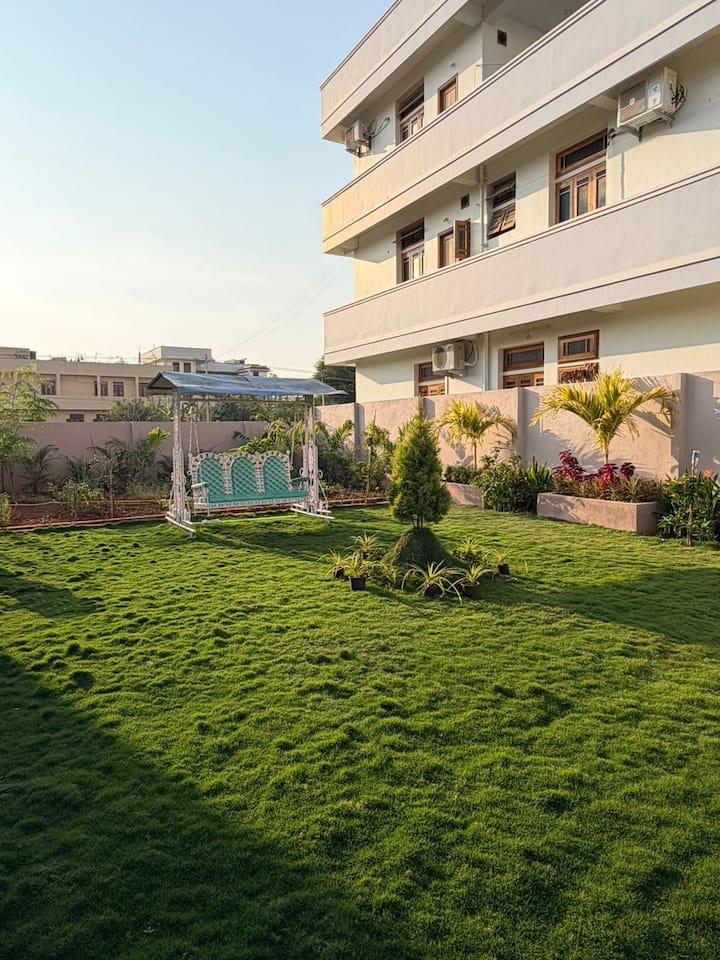 Mihira Home Stays - 1bhk Apartment In Hanamkonda - Warangal