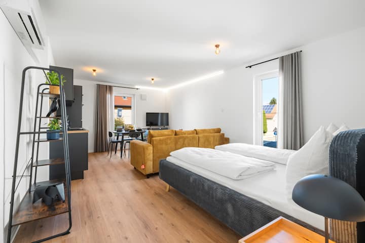 Studio 04 - One Bedroom Apartment Air Conditioned - Friedrichshafen