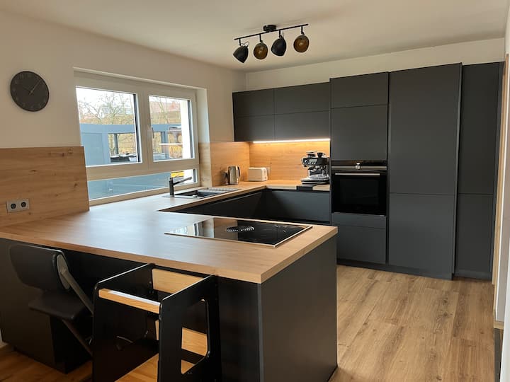 Komplettes Haus Mit Großen Garten - Núremberg