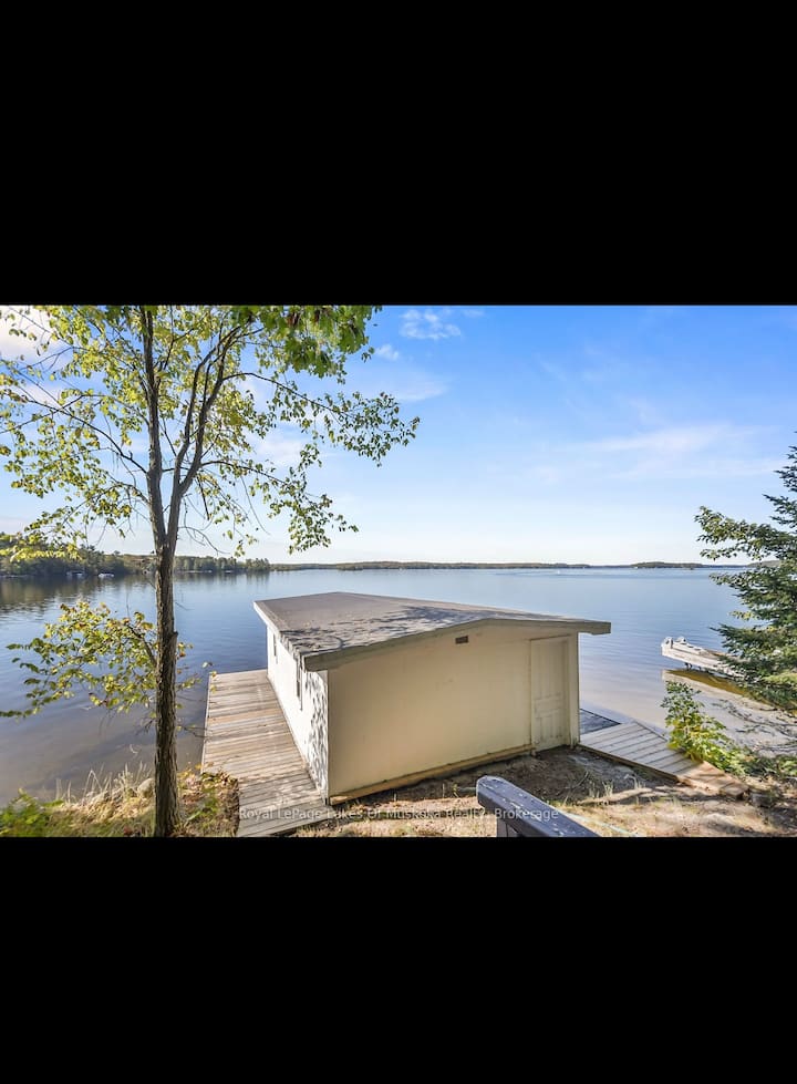 Muskoka Beach Retreat (Paddle, Kayak, Ping Pong) - Bracebridge