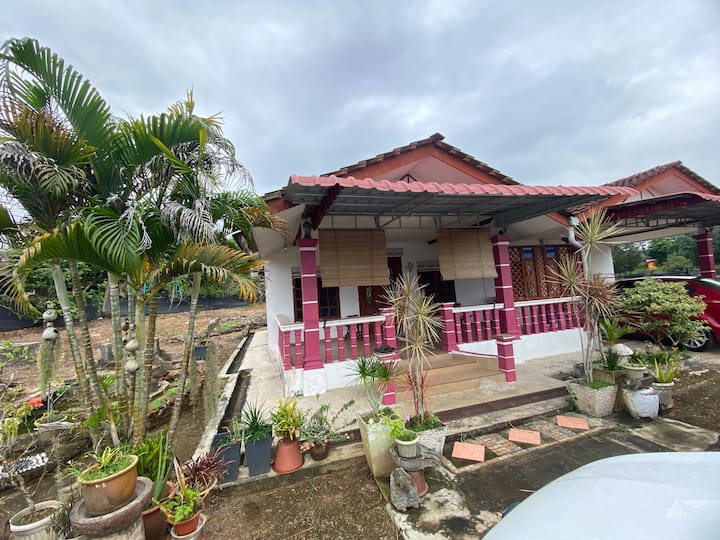 Ruma Singgah - Masjid Tanah