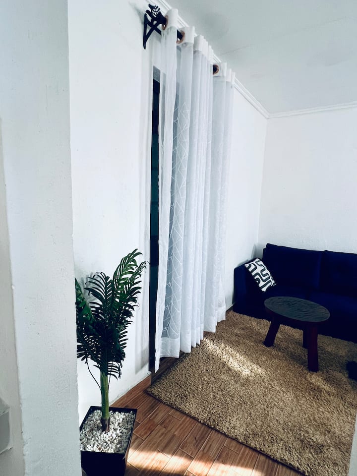 1bedroom With Pool & Restaurant | 5 Minutes To Cbd - Kisumu