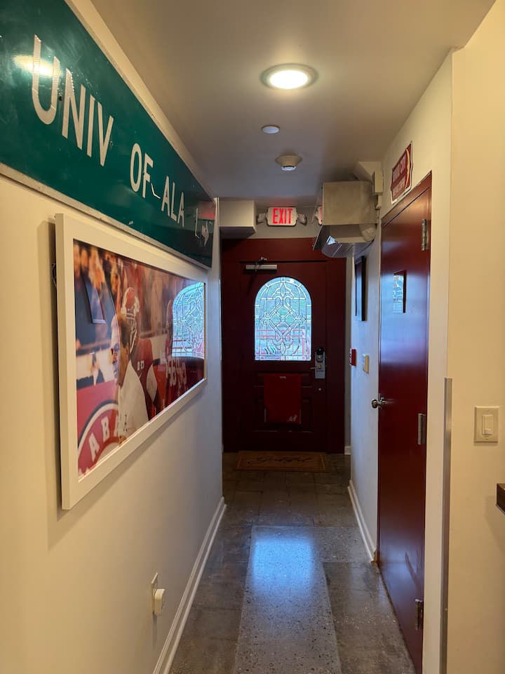 10 Ft X 9 Ft Crash Pad ! - Tuscaloosa, AL