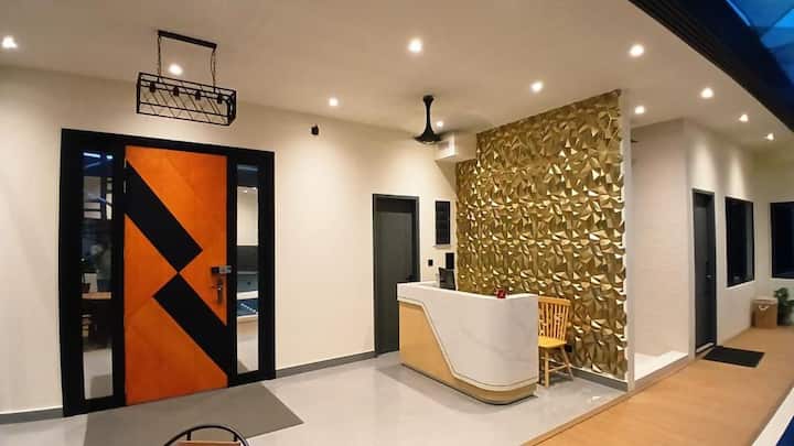 5 Bedroom Home W/ Pool In Dharavandhoo - Maldivas