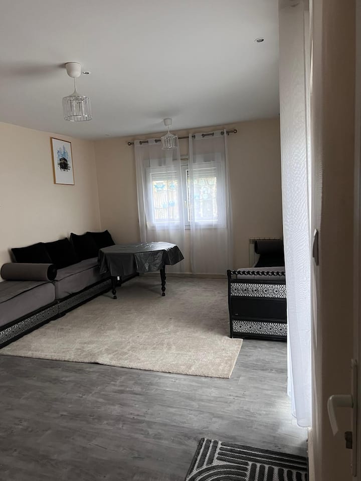 Charmante Maison Avec Jardin . - Épinay-sur-Seine