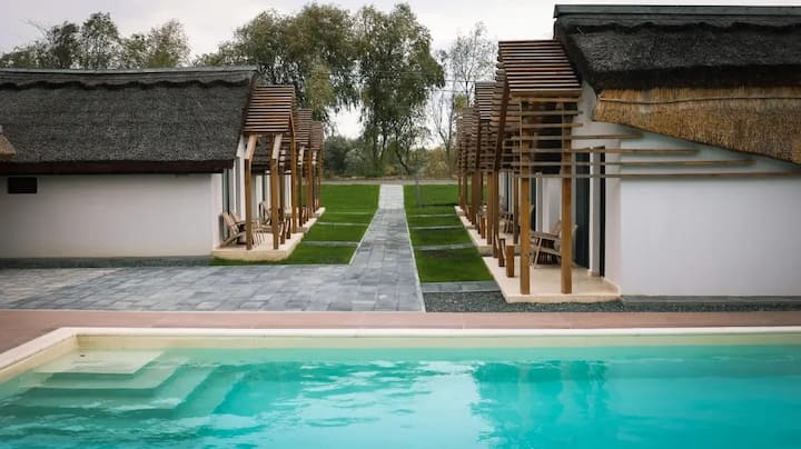 Bungalow Happy Hideaway - Maliuc