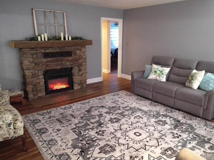 3 Bedroom Country Rancher In Gettysburg - Gettysburg, PA