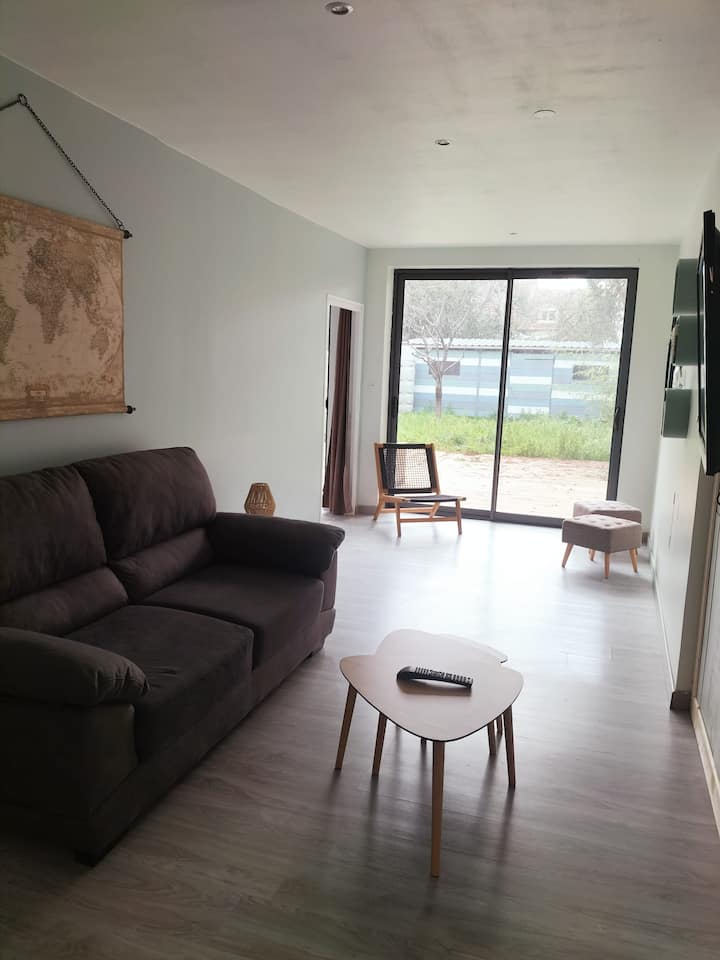 Au Mouillage Des Curistes & Touristes1 - Rochefort, France