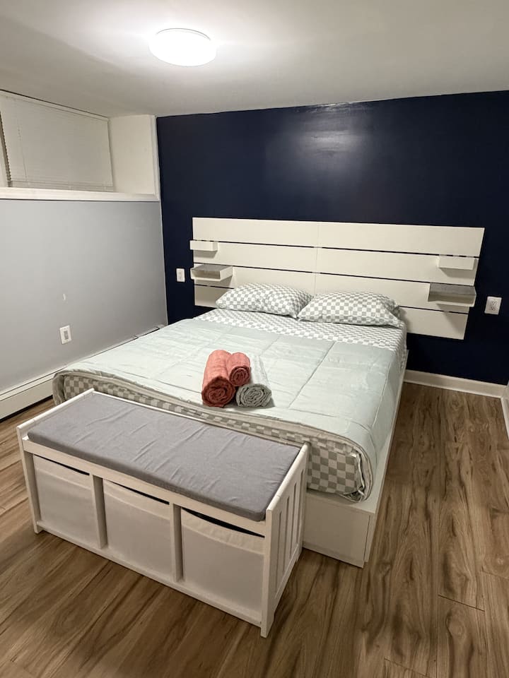 Cozy Private 1br Suite • Basement • 35 Min To Nyc - Edgewater, NJ