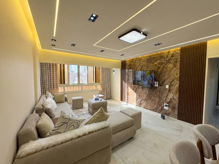 3brs Golden Glow City Center Apt - Cairo