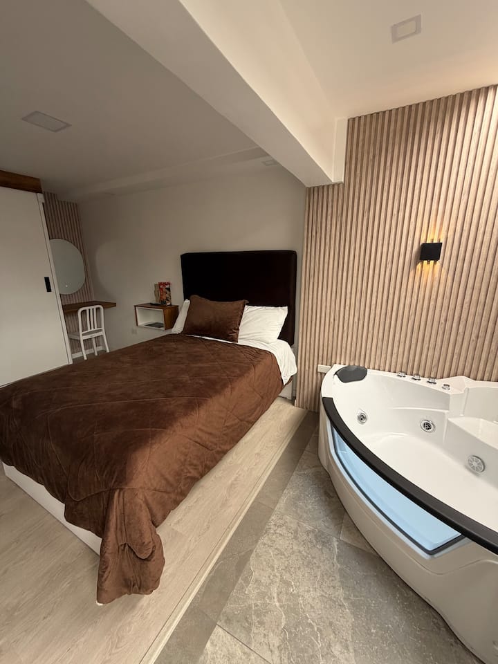 Departamento Nuevo Jacuzzi, áRea De Asados Privado - Cuenca