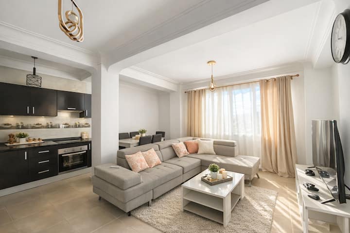 3 Pièces Au Centre-ville Proche Des Plages - Béjaïa