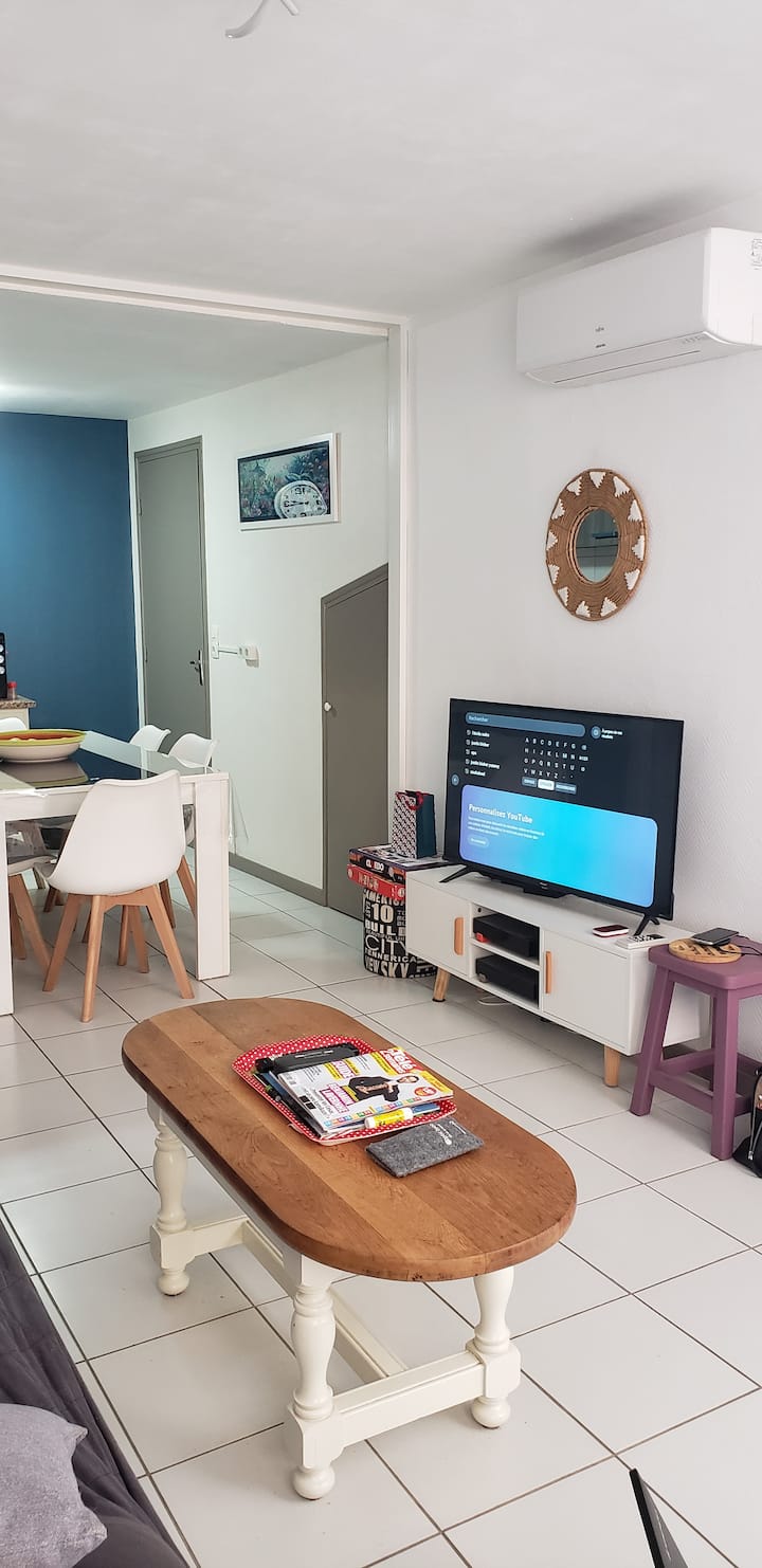 Maison à éTage Au Cœur Du Village De Vias - Vias