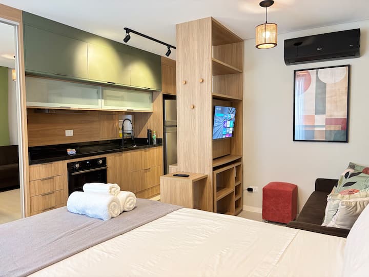 Studio Espaçoso No Batel | Condominio Completo - Curitiba