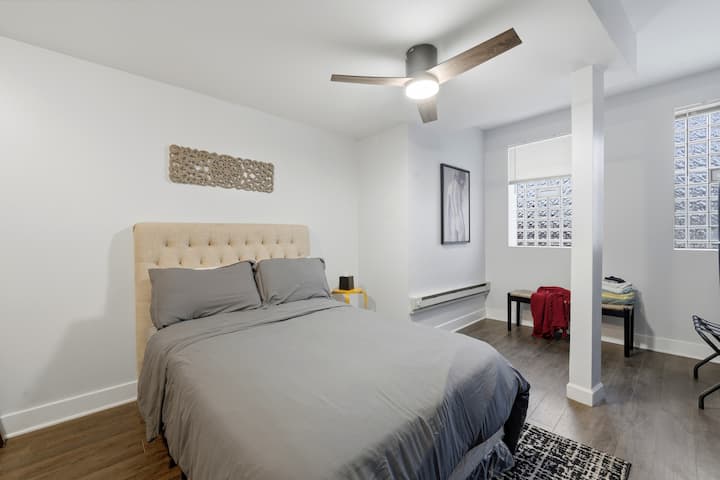 Bright Studio Oasis Near Lake & Downtown - South Front Avenue, IL