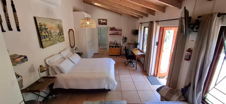 Spacious, Central Garden Cottage, Sandton - 約翰內斯堡