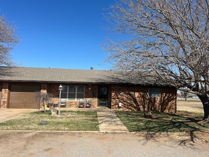 Hunter’s Haven - Chattanooga, OK