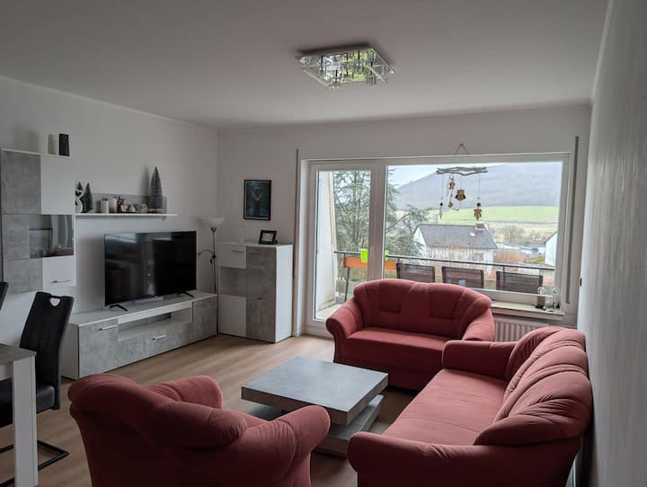 Schöne Sonnige Wohnung Am Südhang Im Beverungen. - Bad Karlshafen