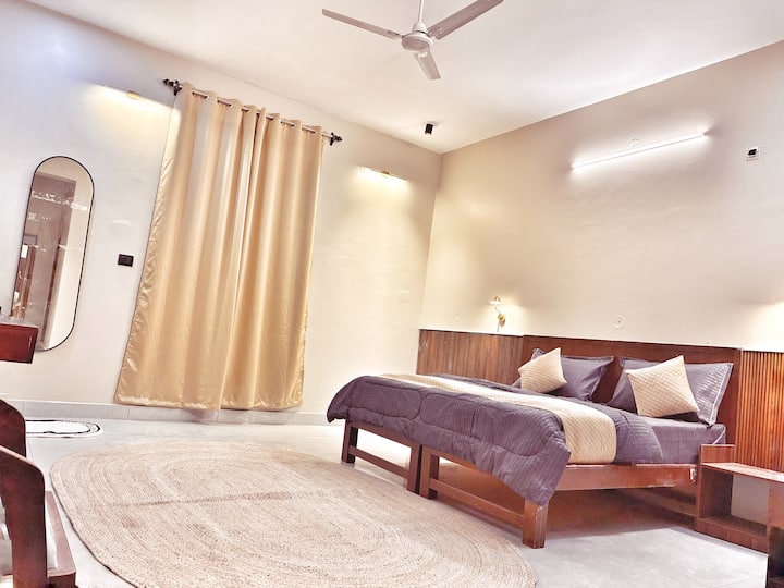 2 Spacious Rooms For 4 Guests | Shared Kitchen - Dehradun