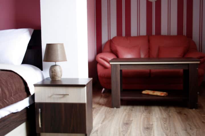 Cosy Room For Two Close To The Rail Station - Kazanlak