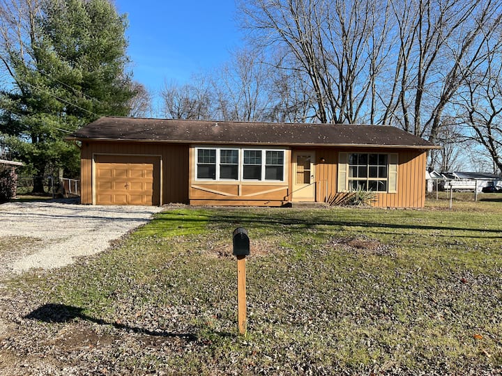 Home Of The Iu Champions! Go Hoosiers! - Bloomington, IN