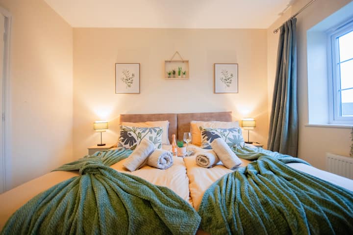 Close To Bradgate Park, Uni & Leicester | Parking - 러프버러