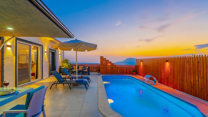 Saunalı, Korunaklı Balayı Villası - Kalkan
