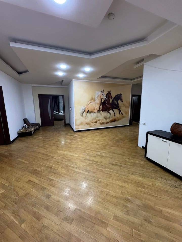 Family Apartment Center - Baku