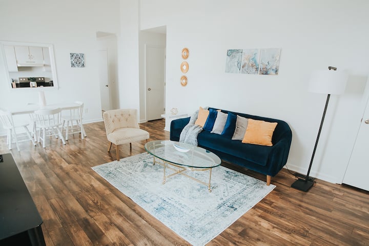 12 Min Walk To Downtown, Peaceful Cozy Home - Raleigh, NC