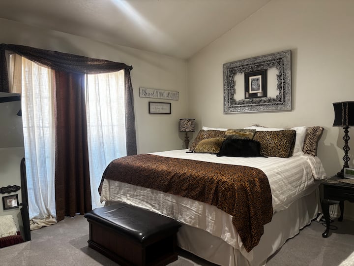 2br/2.5 Bth For Traveling Professionals S. Tulsa - Tulsa, OK