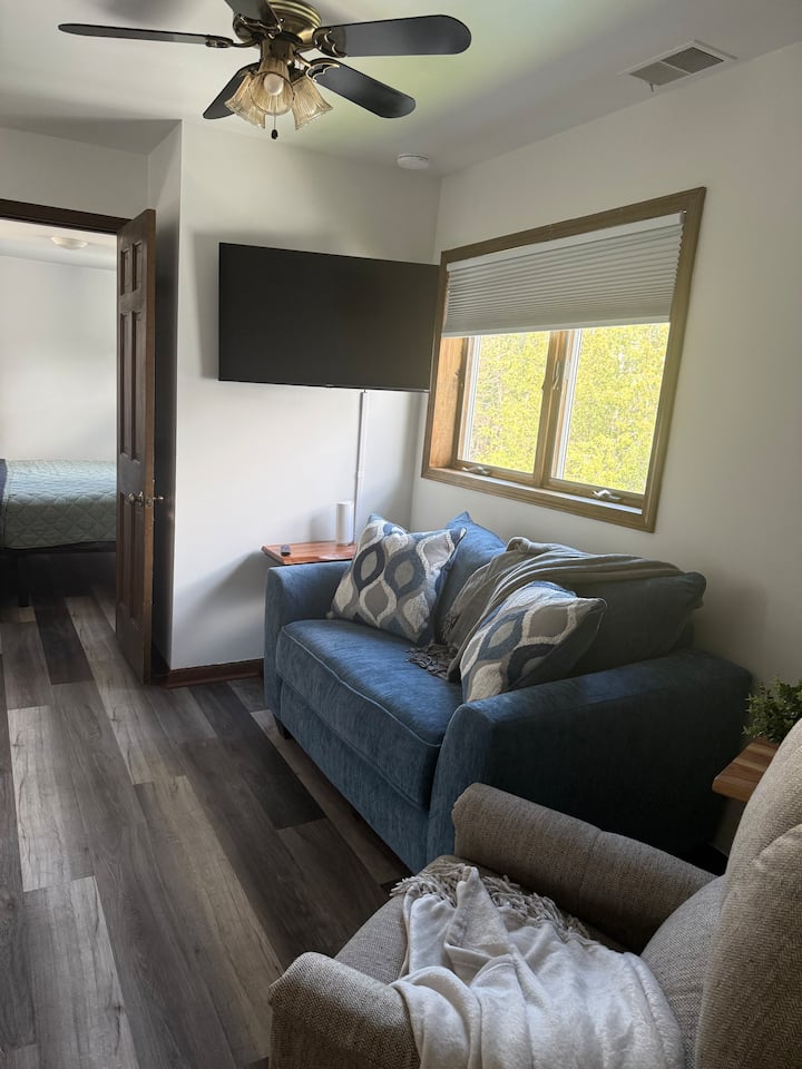Cozy 1 Bedroom - Bay City, MI