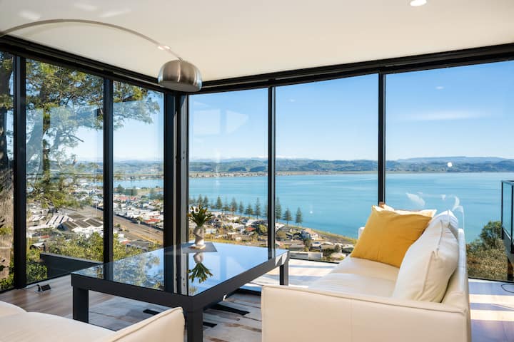 The View | On Thompson - Napier, New Zealand