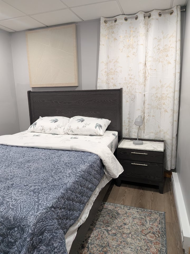 Private Room In A 2-bedroom Apartment - Bridgewater, MA