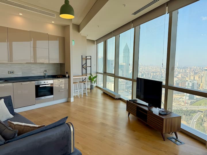 Ataşehirde Eşsiz Manzaralı Daire - Ataşehir