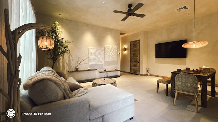 Serene Wabi-sabi Retreat | 1000sqft Private Casita - Las Vegas, NV