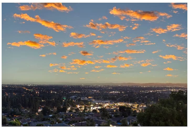 Hilltop One Bedroom With Sweeping Views - Whittier, CA