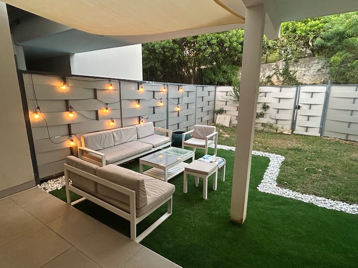 Chambre Cosy Avec Terrasse Lumineuse - Nouméa