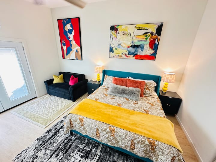 Coachella Master Suite - Coachella, CA