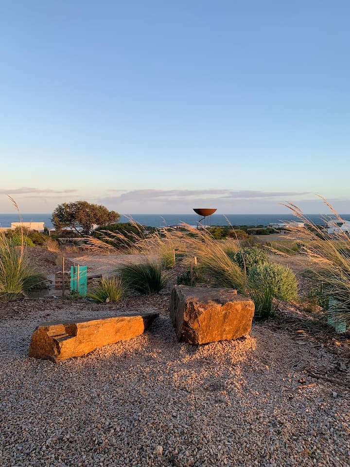 Coastal Calm - Sustainable Seaside Sanctuary For 2 - Port Lincoln